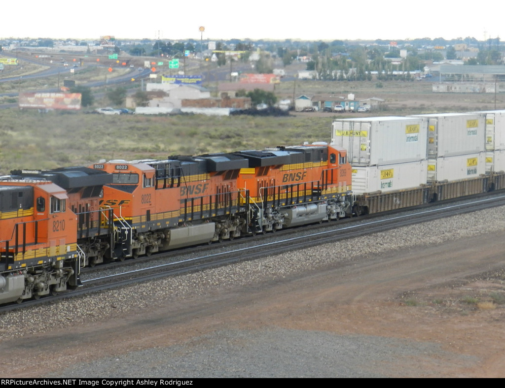 BNSF 8022